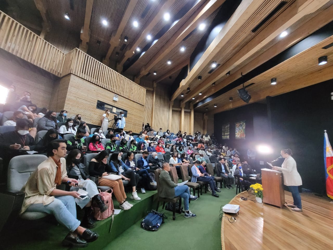 Embassy network bolsters efforts for media freedom in the Philippines ...